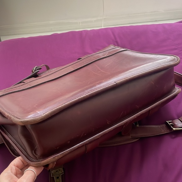 Allen Edmonds | Bags | Allen Edmonds Saddle Leather Briefcase W ...